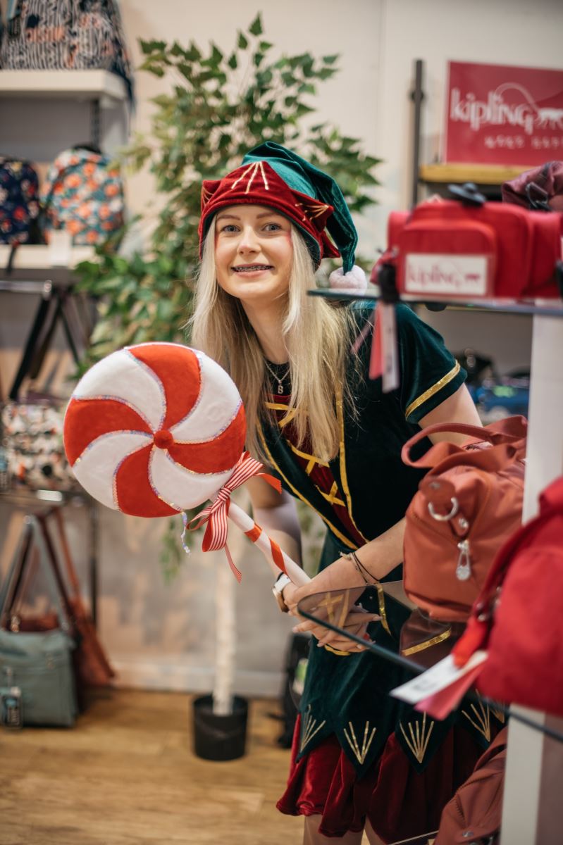 Oswaldtwistle Mills needs you to join the magic - become a Christmas ...