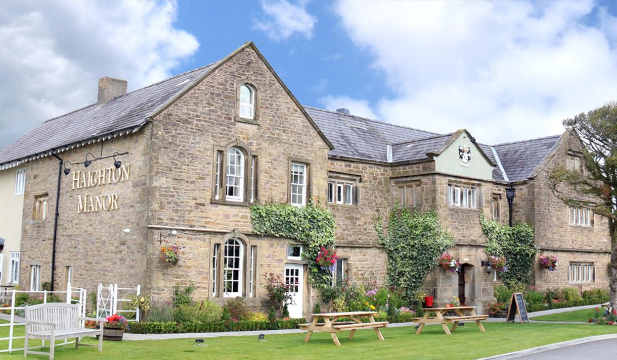 Haighton Manor - Restaurant in Preston, Haighton - Visit Lancashire