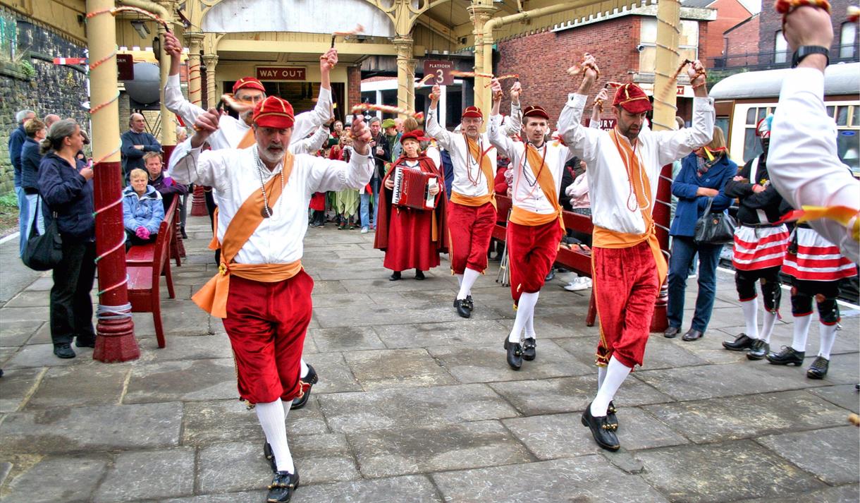 Lancashire Weekend - Culture/Heritage in Bury, Rawtenstall - Visit ...