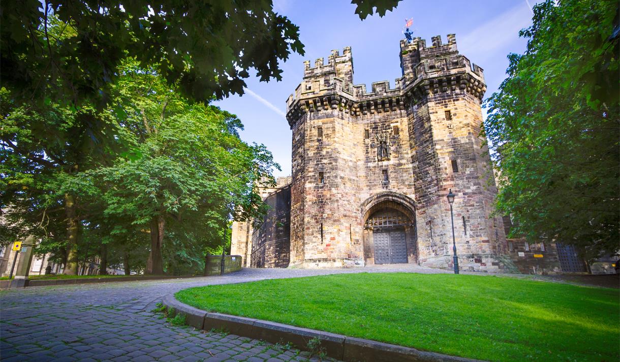 England's Historic Cities - Lancaster Castle app - App in Lancaster ...